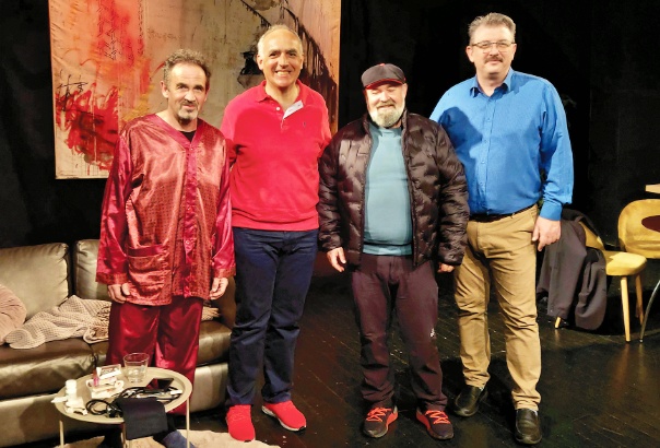 Σατιρικά μαύρα γενέθλια στον «ΣΚΟΥΦΑ» - Ταχυδρόμος Άρτας