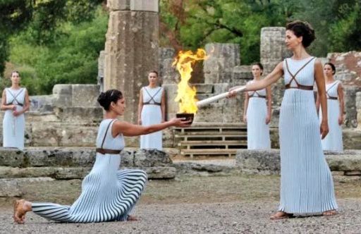 Η Ολυμπιακή Φλόγα παρακάμπτει την Άρτα - ΤΑΧΥΔΡΟΜΟΣ ΑΡΤΑΣ